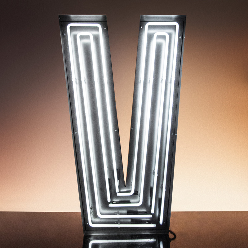 Neon V Hire - Kemp London - Bespoke neon signs and prop hire.
