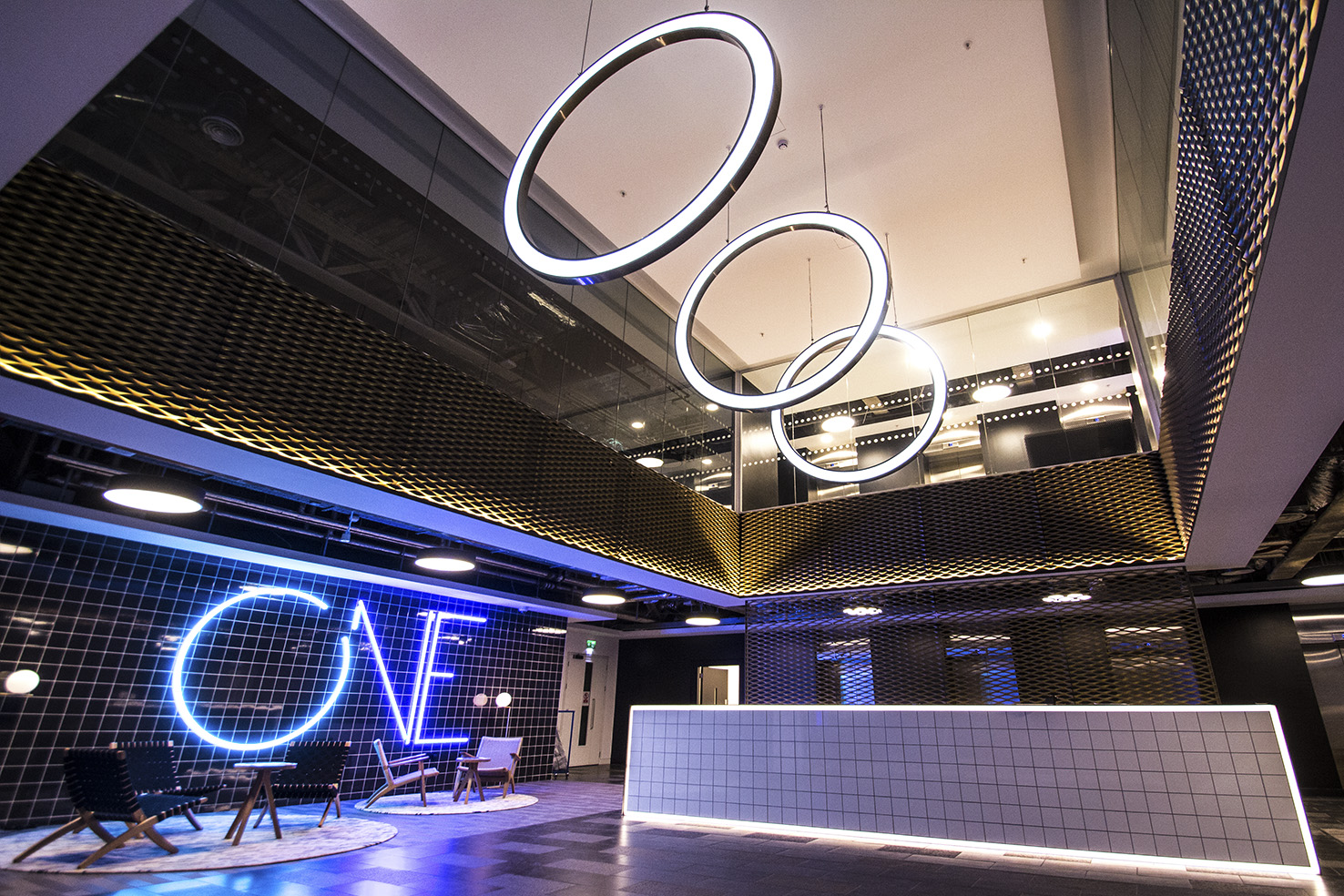 NEONPLUS - Neon Effect LED - Kemp London - Bespoke neon signs, prop ...