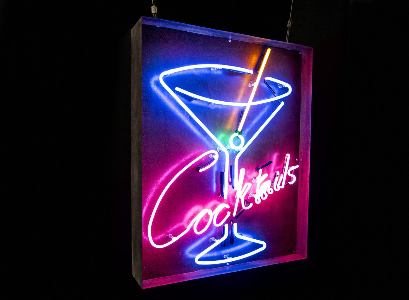 Neon Cocktails Hire - Kemp London - Bespoke neon signs and prop hire.