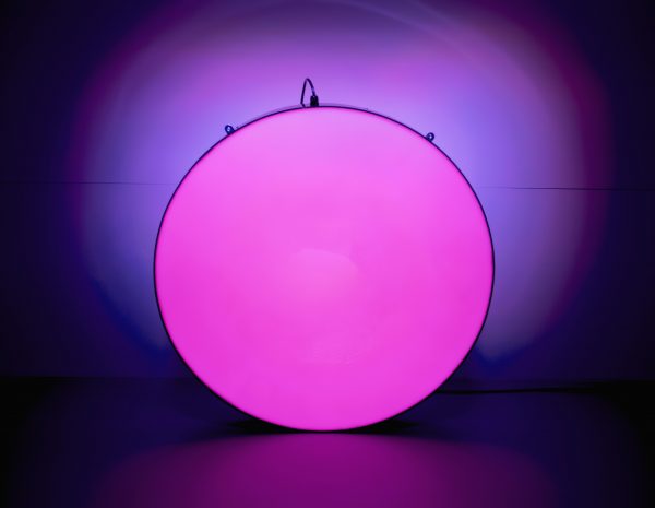 Circle_ RGB_LED_circle_lightbox - Kemp London - Bespoke neon signs ...